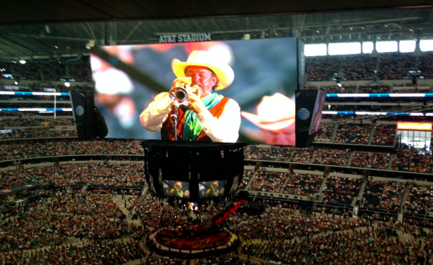 Over the past 25 years Texas music legend Dave Alexander has ...